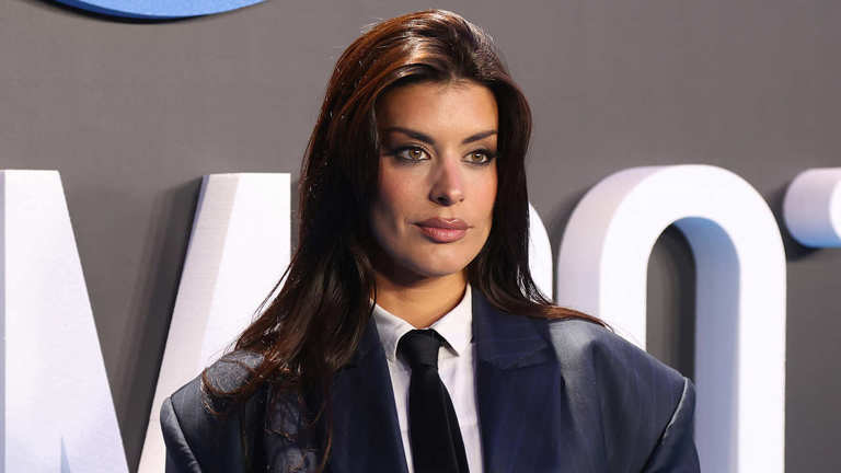 El radical cambio de look de Dulceida: de melena morena al pelirrojo ...