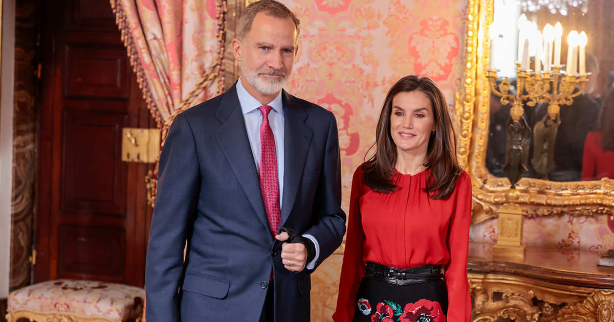 Los Reyes tienen chico nuevo en la oficina: la sombra que manda sobre ...