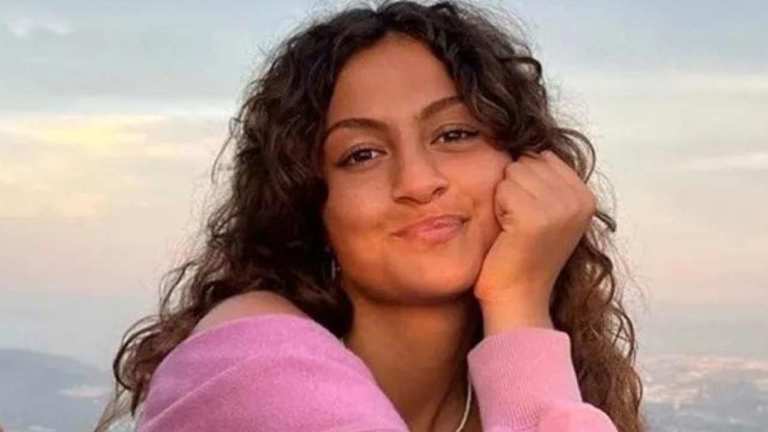 Así es Esperansa Grasia, la 'tiktoker' valenciana que arrasa en redes ...