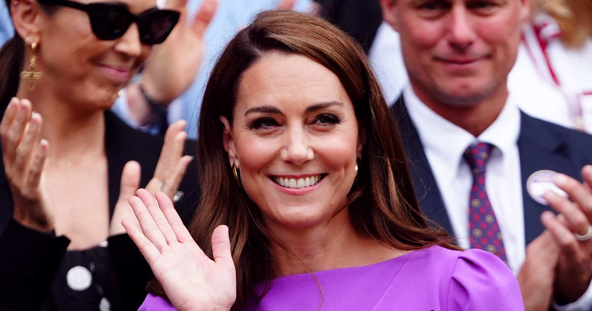 Una experta en lenguaje corporal desvela el contundente gesto de Kate ...