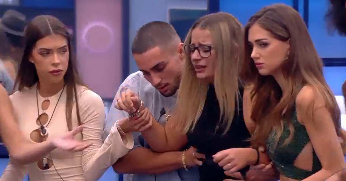Laura, la hija de María José Galera, sufre un percance durante el directo de 'Gran Hermano'