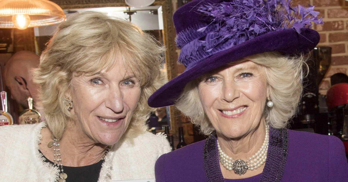 Quién es Annabel Elliot, la hermana de la Reina Camilla: su confidente ...
