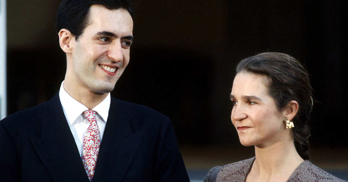 Así fue la mediática pedida de mano de la Infanta Elena y Jaime de ...