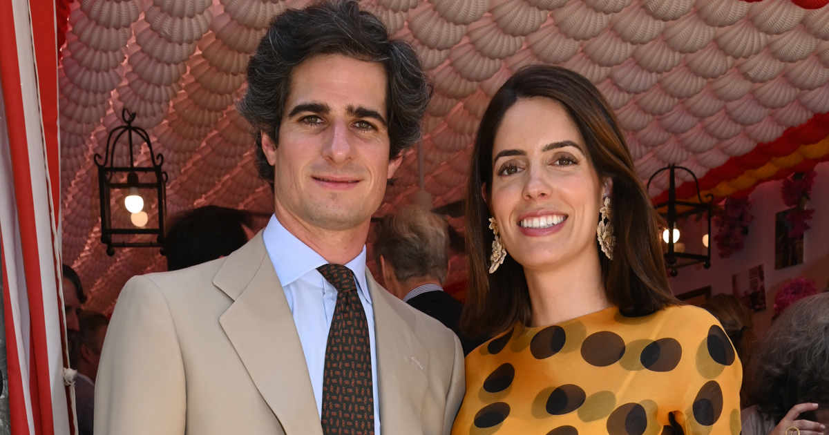 Sofía Palazuelo eclipsa en la Feria de Abril con la alternativa más elegante al traje de ...