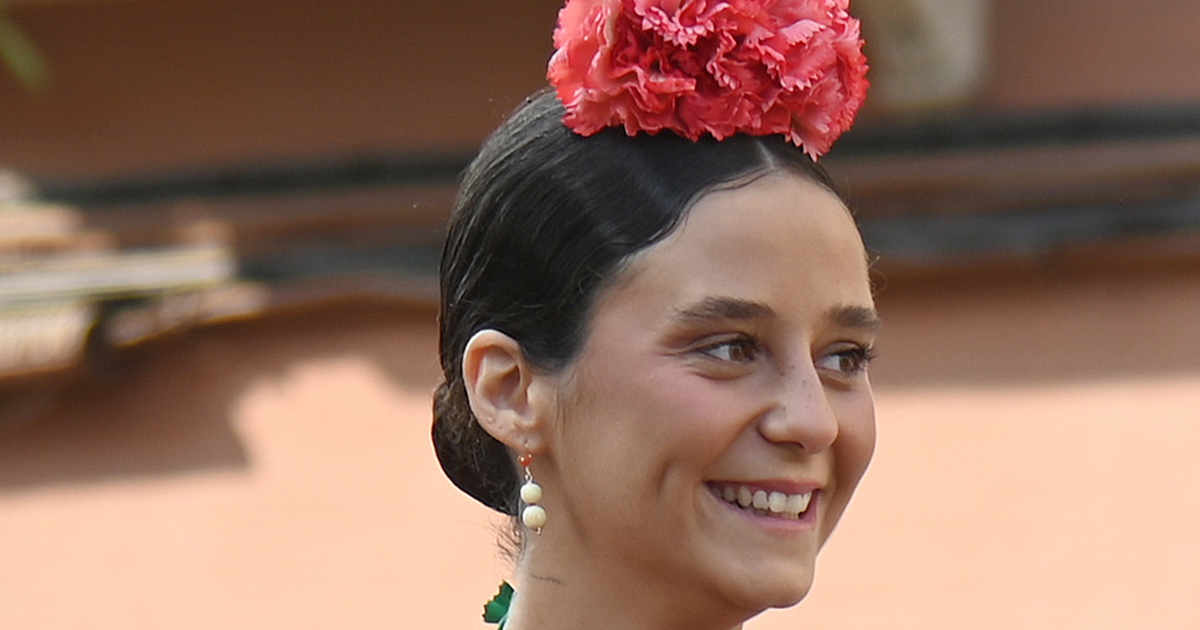 Victoria Federica arrasa en el camino de El Rocío con el traje de ...