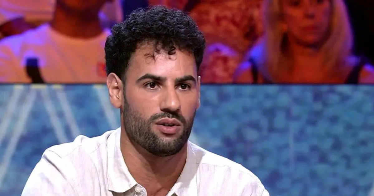 Asraf Beno habla del ‘problema’ de salud que sufre su bebé recién ...