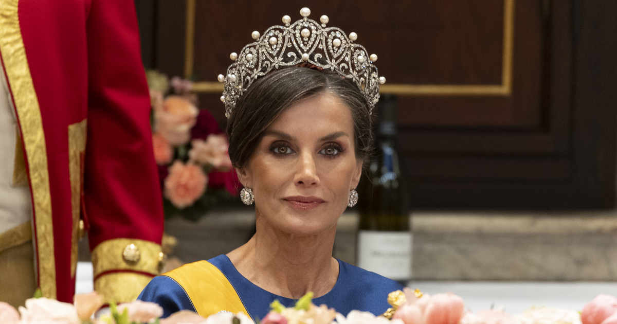 Diana Rubio, experta en protocolo, sobre el motivo por el que la Reina Letizia es la Consorte ...