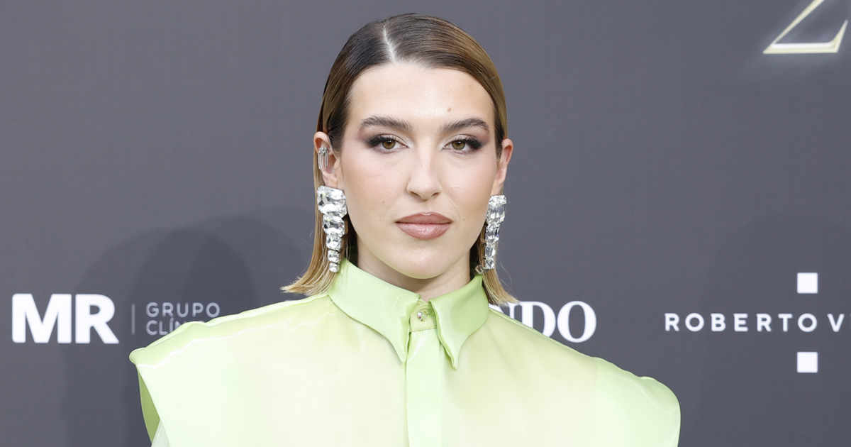 Alba Díaz se ve obligada a cambiar su itinerario durante sus vacaciones ...