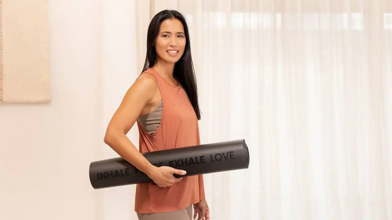 Xuan Lan, experta en yoga y bienestar en España: "La felicidad no te ...