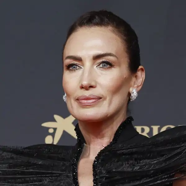 Nieves Álvarez (51 años): "Sufrí anorexia cuando ni siquiera estaba en ...