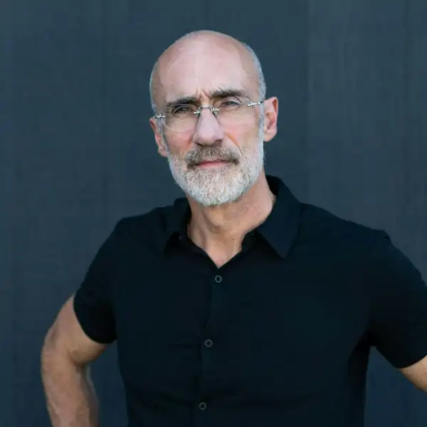 Arthur C. Brooks, experto en felicidad de Harvard: “Las personas más ...