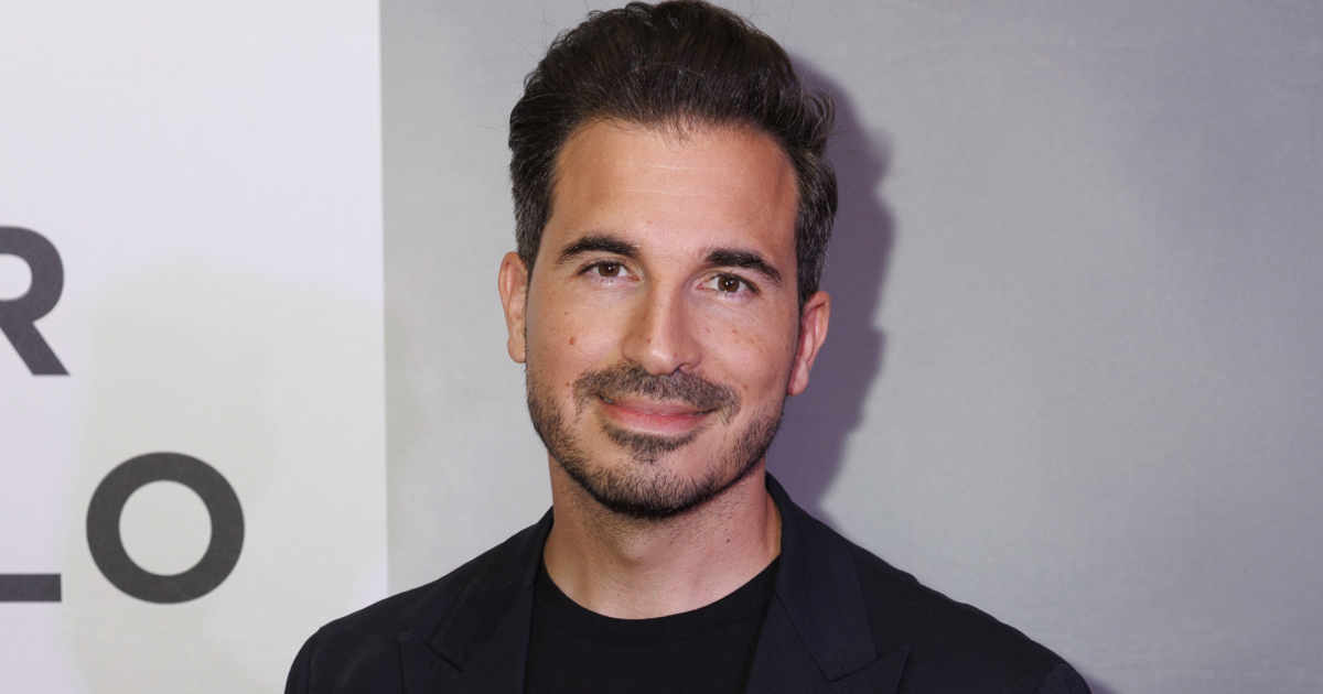 Javier Castillo (38 años), escritor superventas: "Crecí en una familia ...