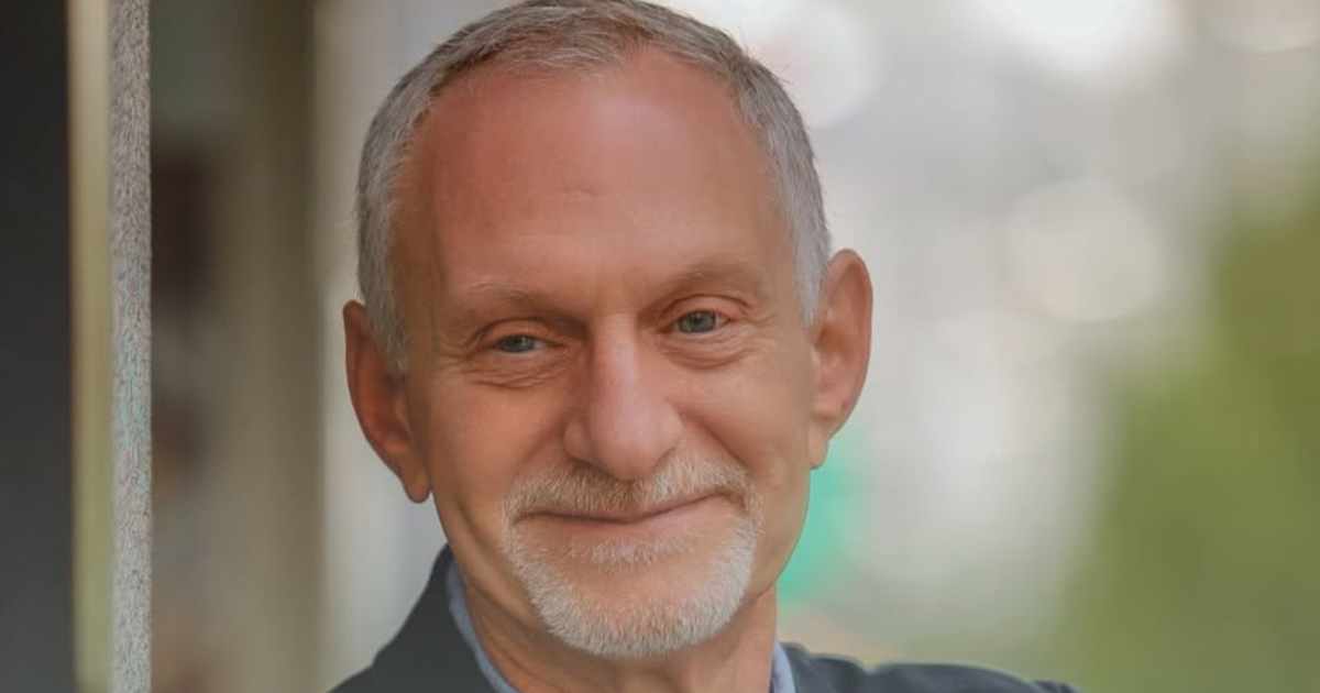 Robert Waldinger, experto en felicidad: “En torno a los 40, muchas ...