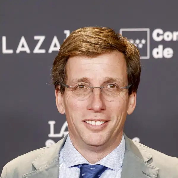 José Luis Martínez-Almeida y Teresa Urquijo sorprenden con un plan ...