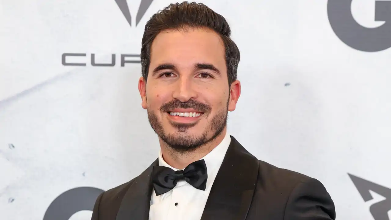 Javier Castillo (38 años), escritor, sobre la especial conexión que ...