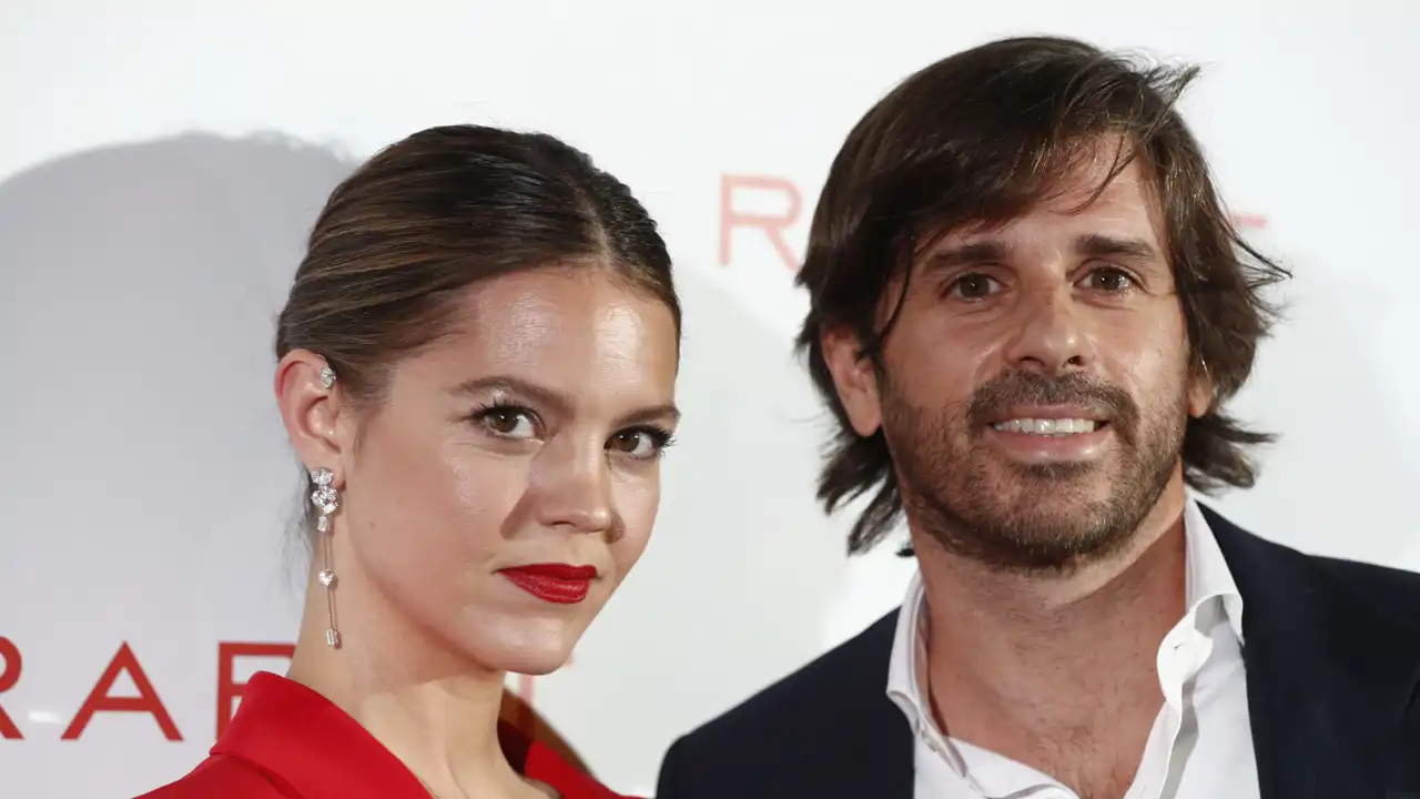 El sofisticado salón de la casa de Isabelle Junot y Álvaro Falcó en una ...