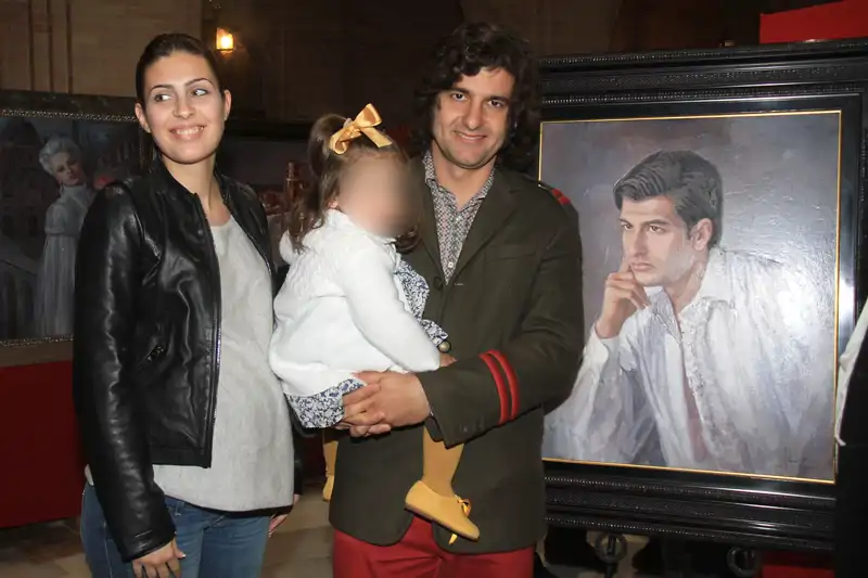 El entorno íntimo de Morante de la Puebla: dos matrimonios, un hijo ...