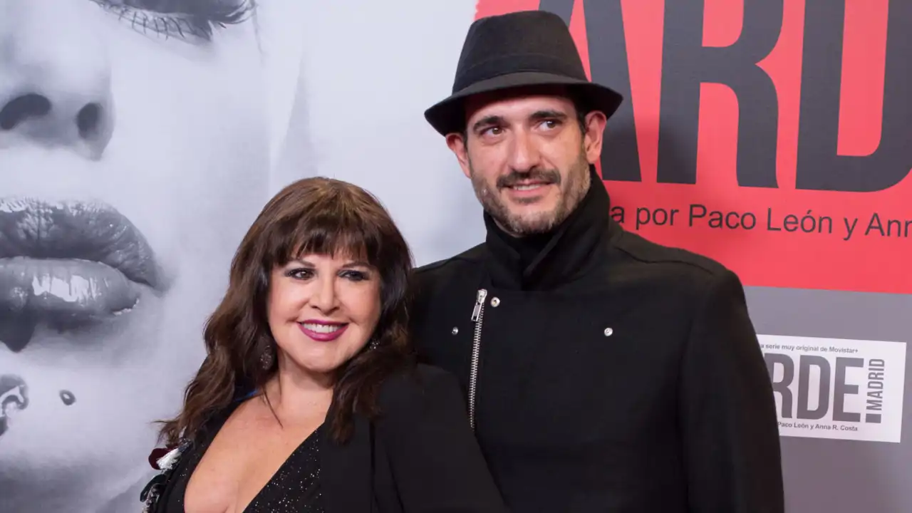 La vida familiar de Loles León: desde su complicada infancia a su maternidad como mujer soltera ...