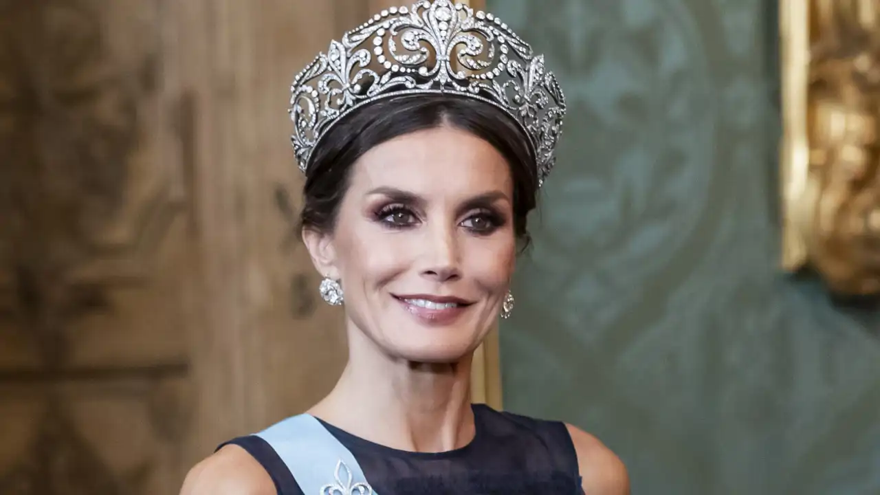 Vuelven las cenas de gala al Palacio Real: estas son las históricas y valiosas tiaras que guarda ...