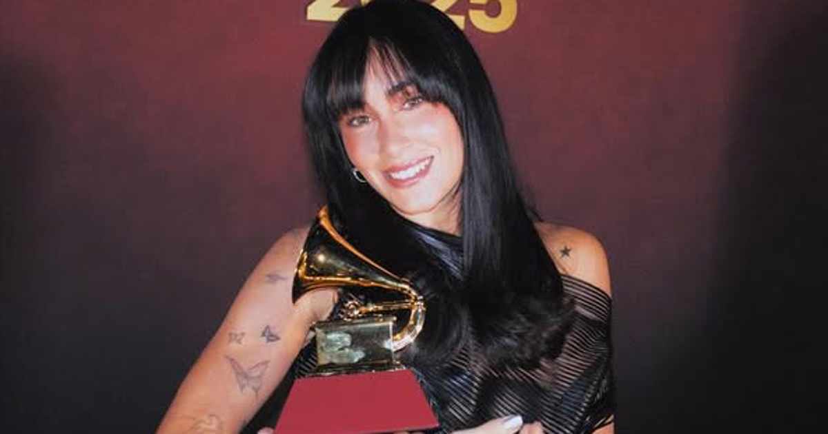 Aitana recibe su primer Grammy Latino: "Gracias a mi novio Plex, que lo ...