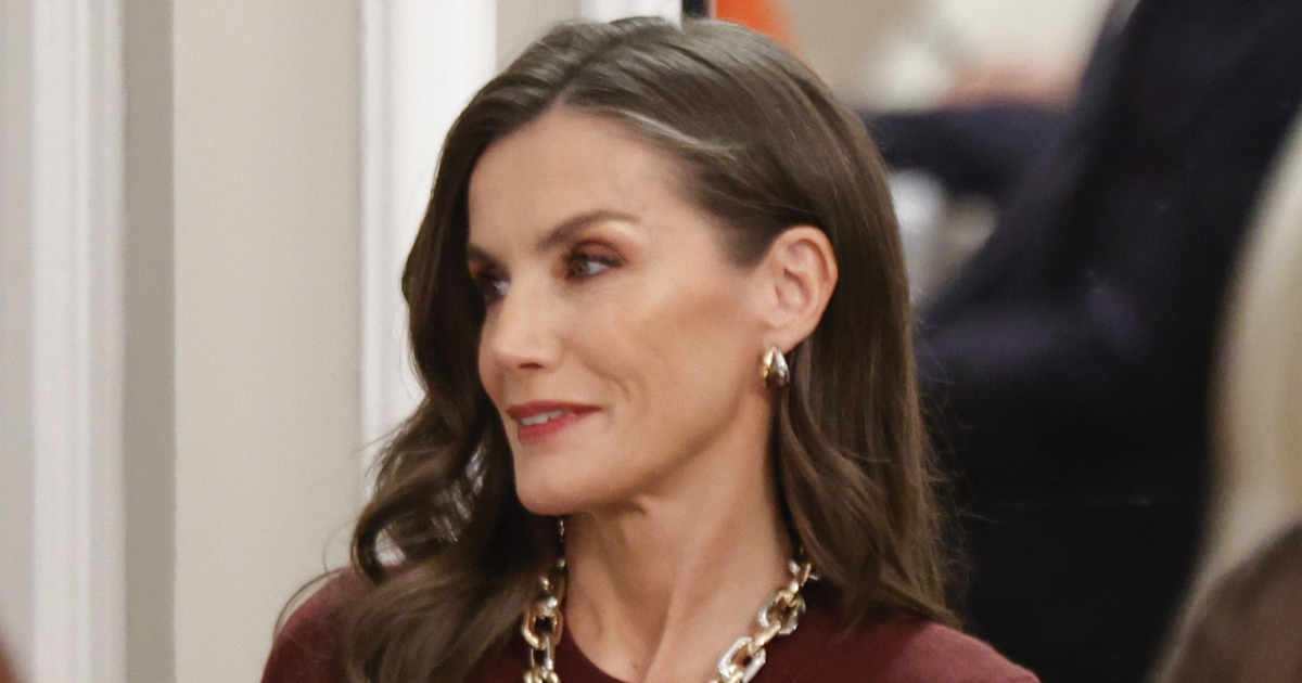 Este es el collar de eslabones de Parfois de 15,99 euros que promete ...