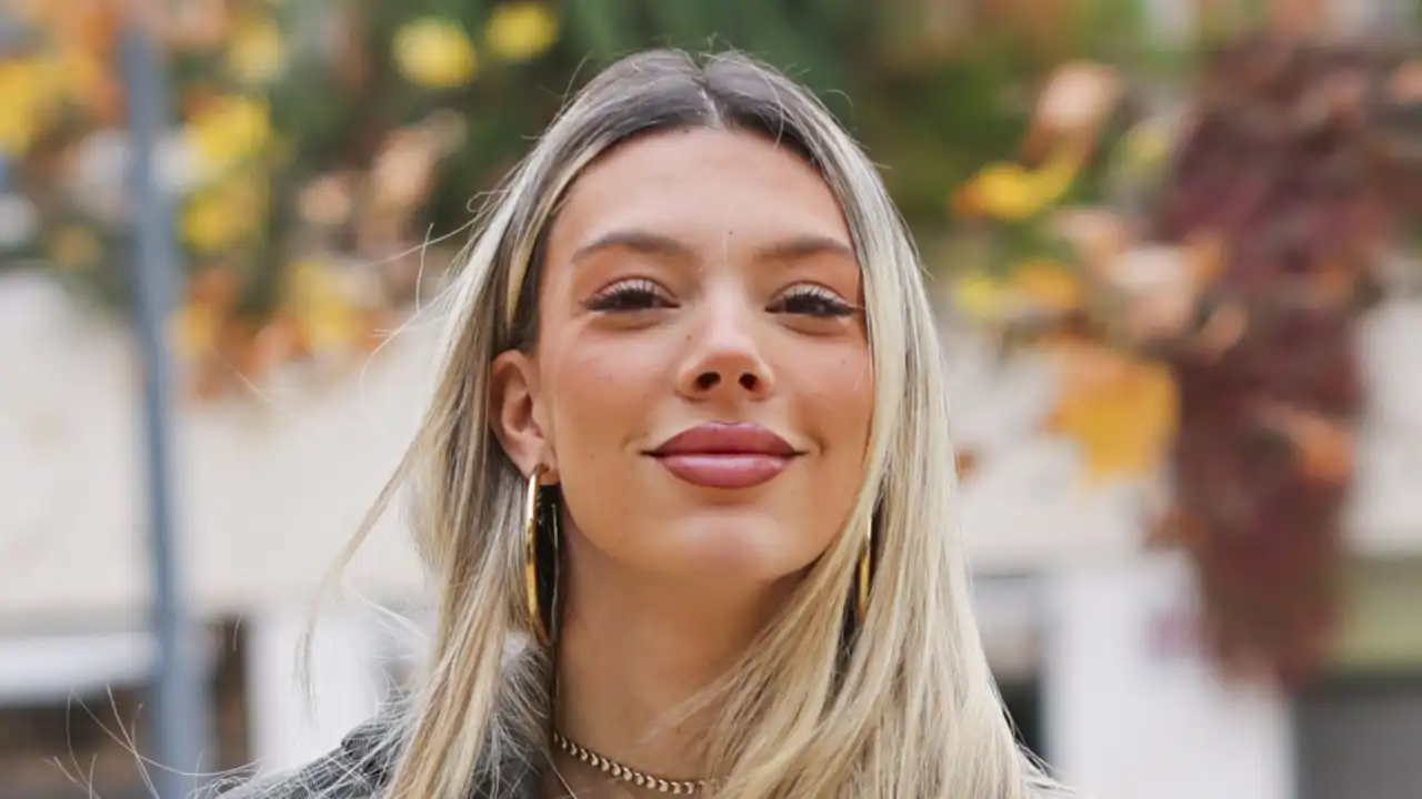 Alejandra Rubio saca la cara por Carlo Costanzia padre y revela la ...