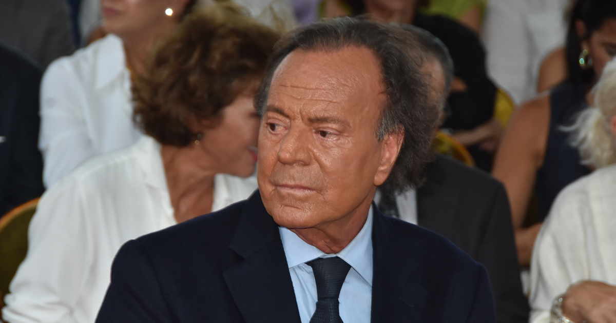 Julio Iglesias, devastado: "Está muy nervioso, peor que ayer, sabía que ...