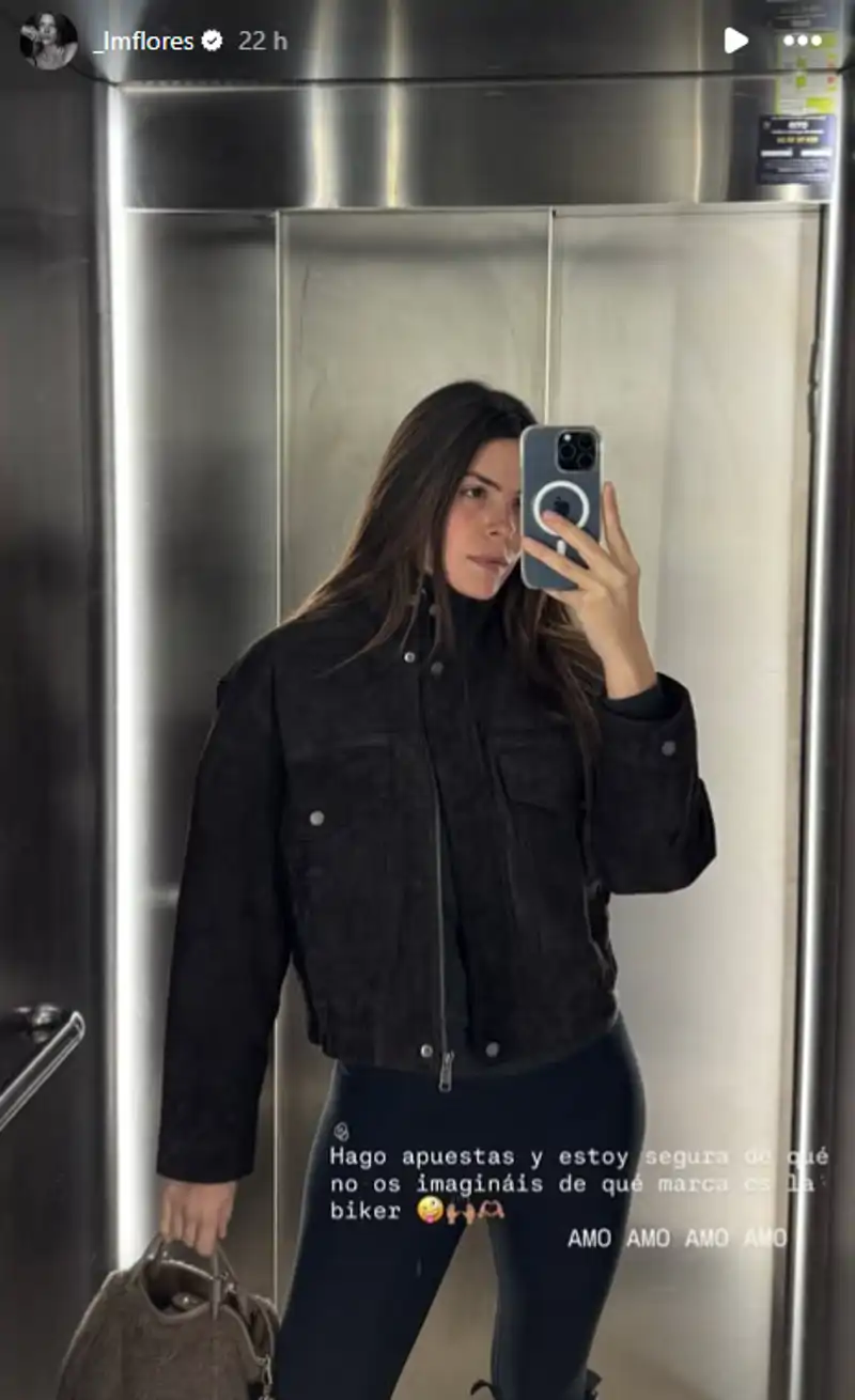 Laura Matamoros encuentra en Parfois la chaqueta de ante marrón ...