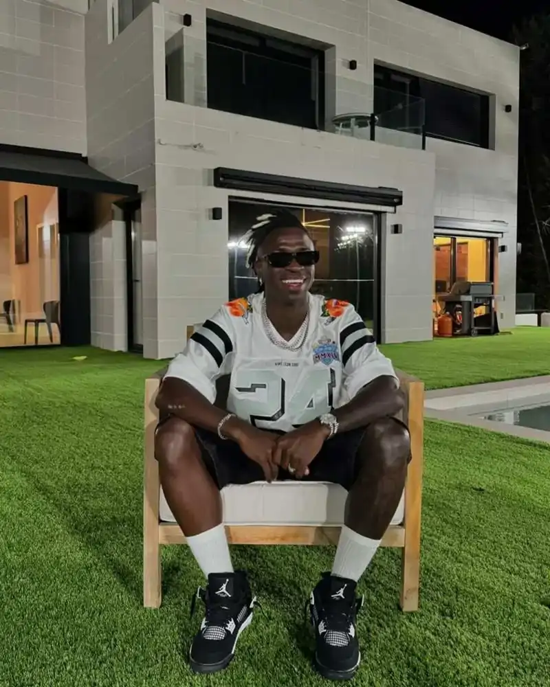 Vinicius Jr. abre las puertas de su espectacular casa en La Moraleja ...