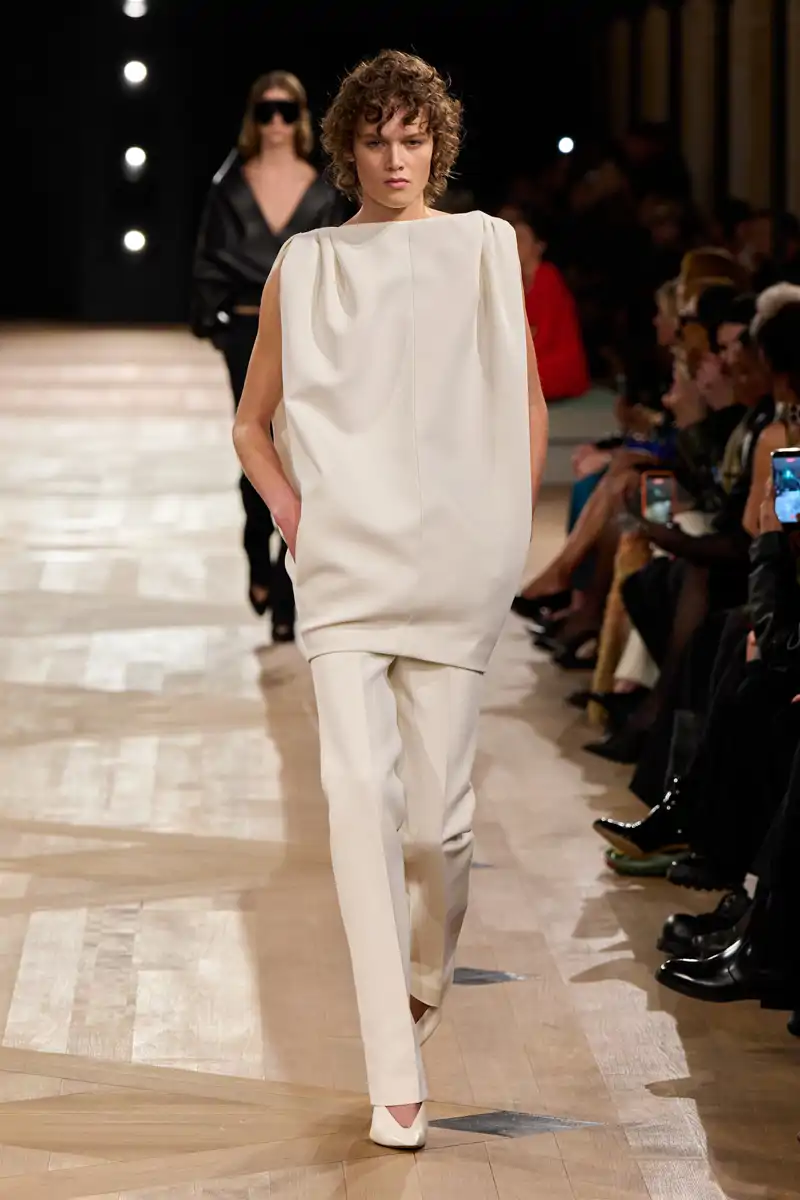 Colores tendencia en moda Primavera-Verano 2026: del rojo vibrante al ...