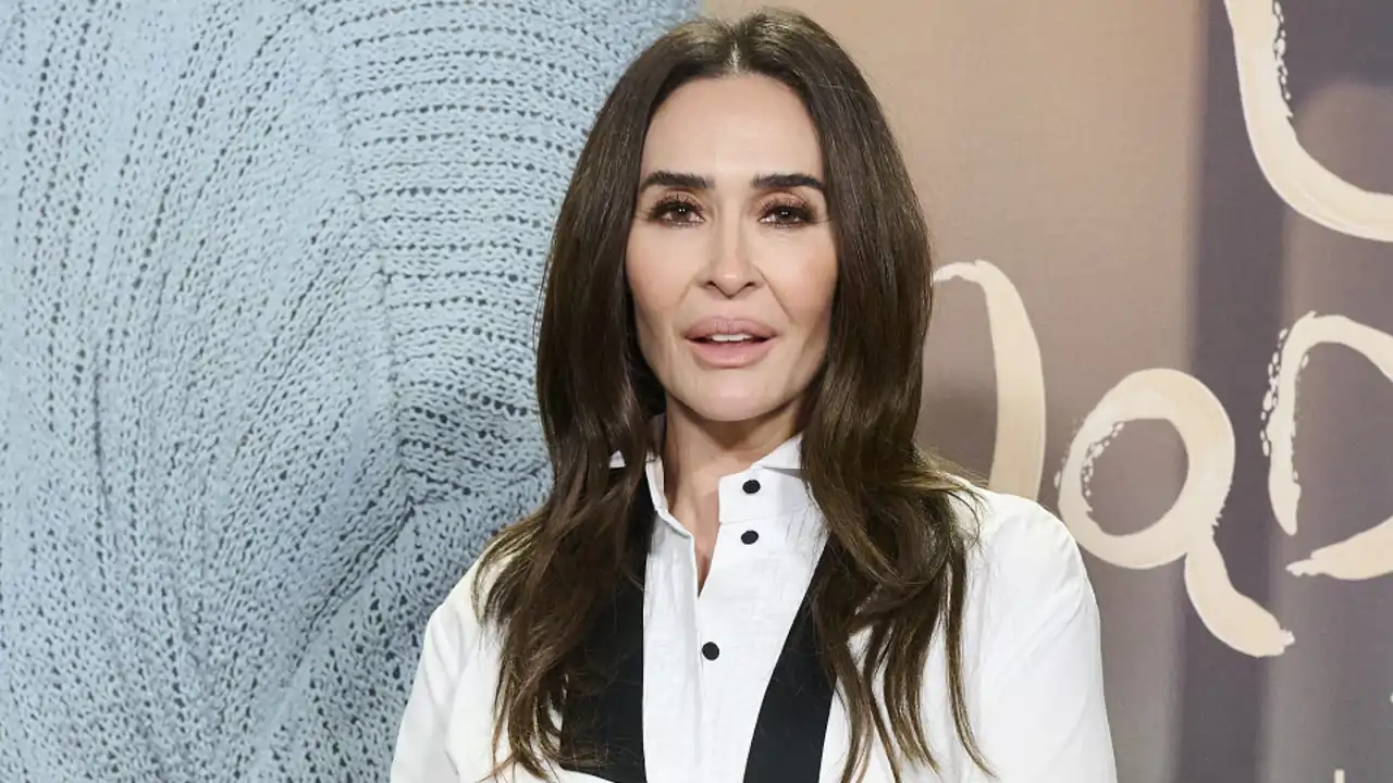 Vicky Martín Berrocal arrasa en su último photocall con el conjunto ...