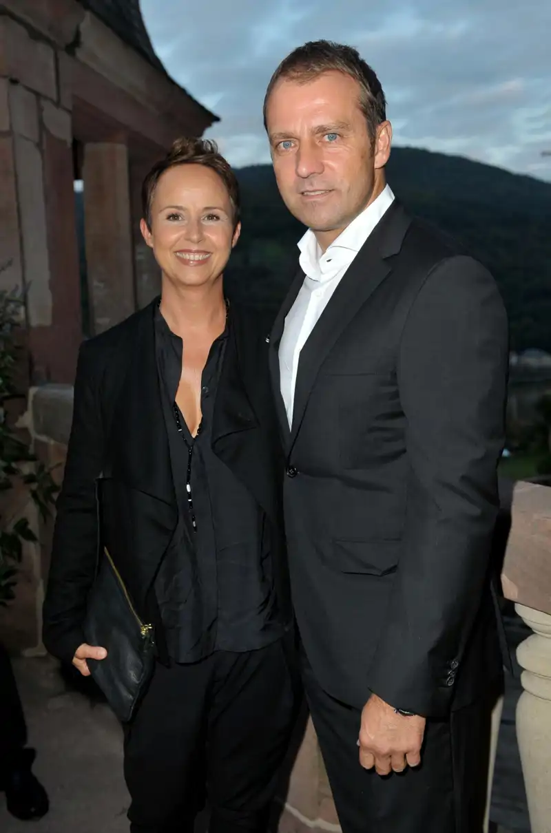 Hansi Flick (60 años), entrenador del FC Barcelona: "Mi madre me dio a ...