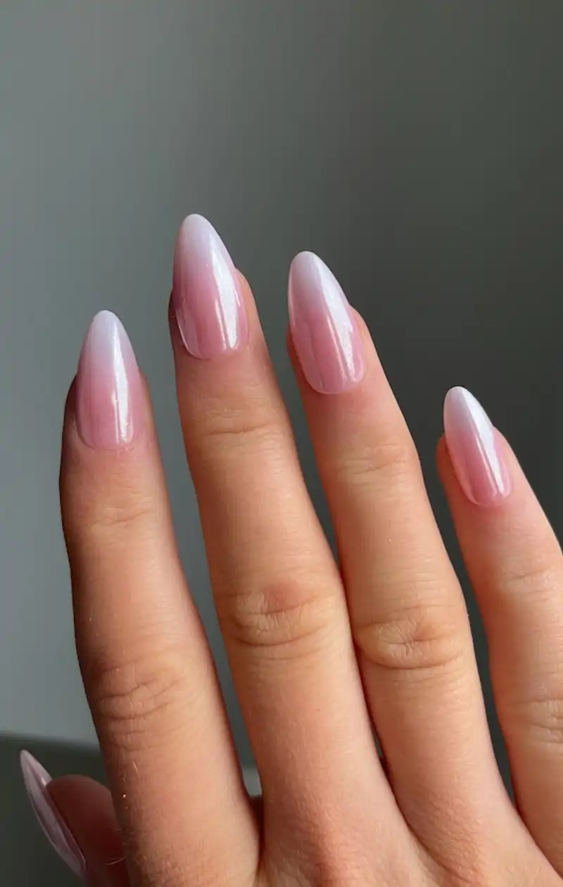 Las uñas francesas difuminadas: 10 diseños originales y elegantes que ...