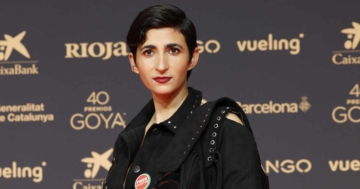 Alba Flores arrasa con su look en los Goya 2026: Del homenaje a su ...
