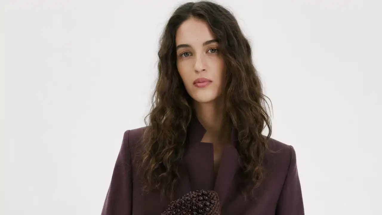 Ni ante, ni cuero: 5 bolsos de Mango hechos de fibra natural y ...