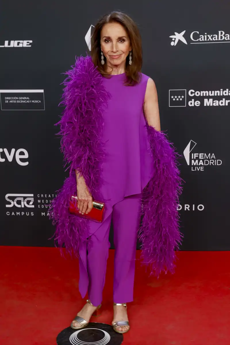 De Ana Belén a Alba Flores: los looks de la alfombra roja de los ...