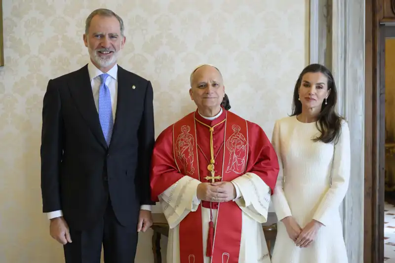 Así es el avión en el que viajará el Papa León XIV a España: asientos ...