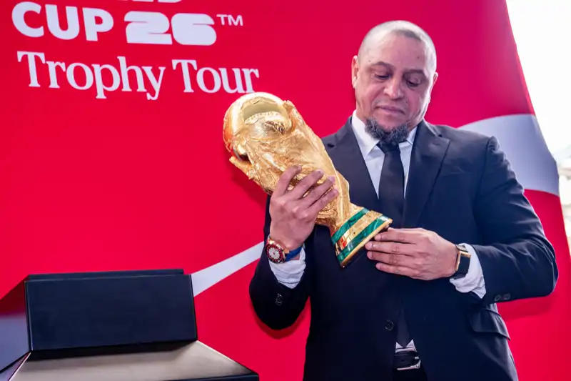 Roberto Carlos, sobre Florentino Pérez: "Yo le llamo papá. Él me regaña ...