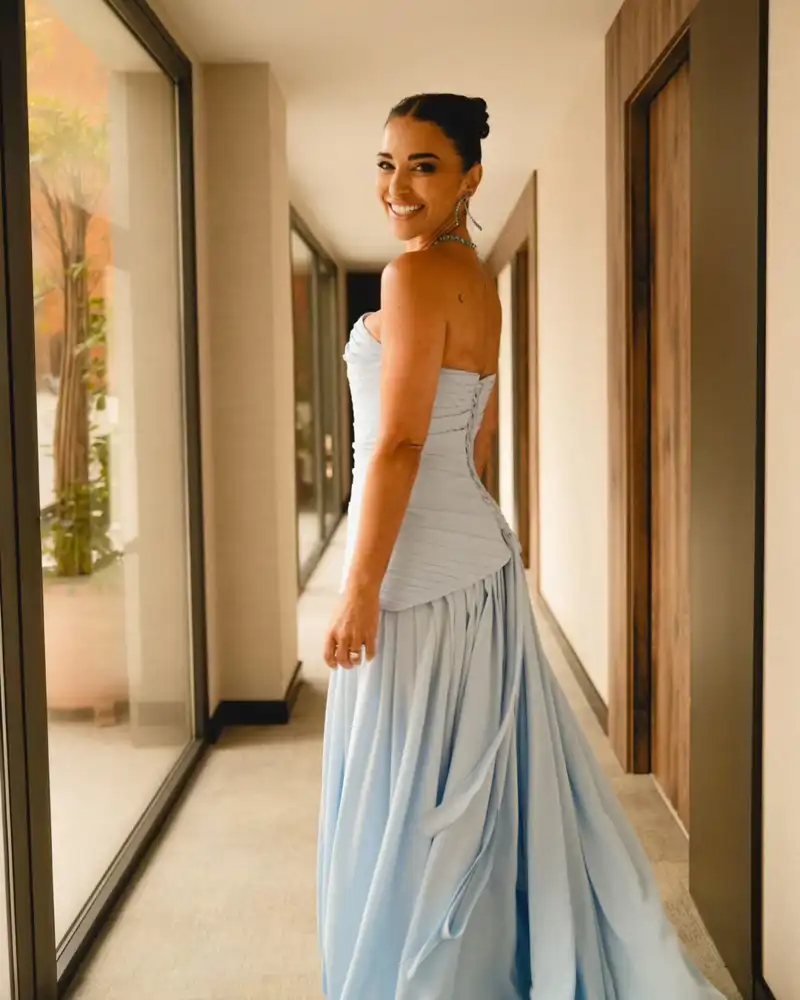 El look de Paula Echevarría como invitada a una boda: vestido exclusivo ...
