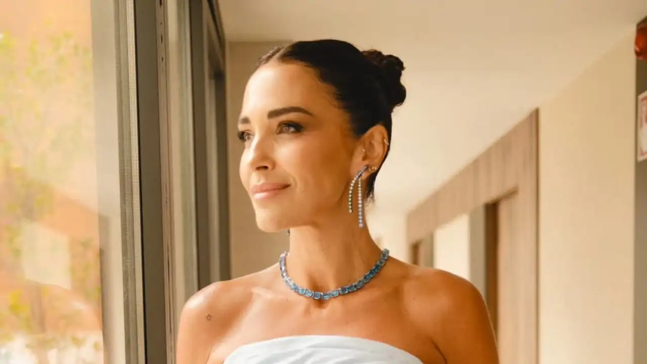 El look de Paula Echevarría como invitada a una boda: vestido exclusivo ...